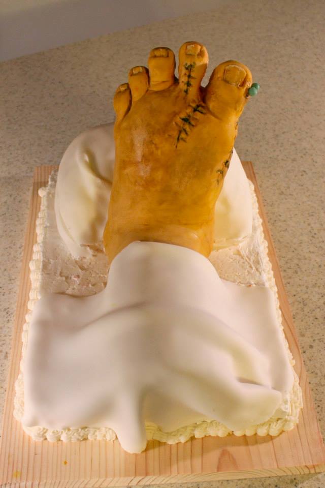 This Baker Creates Incredibly Creepy Cakes
