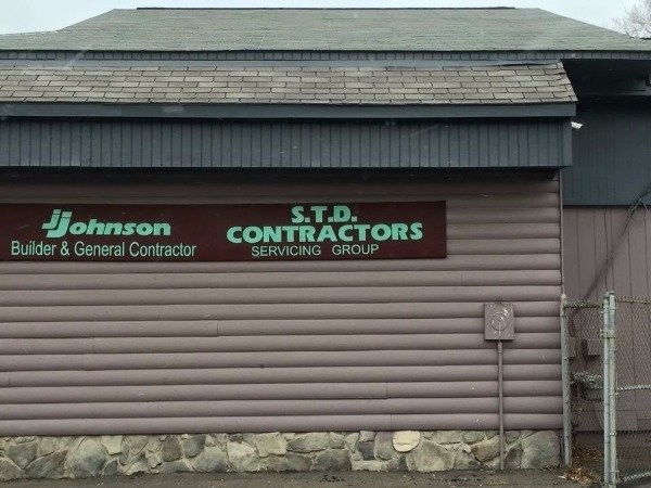 20 Bizarre and Poorly Designed Signs