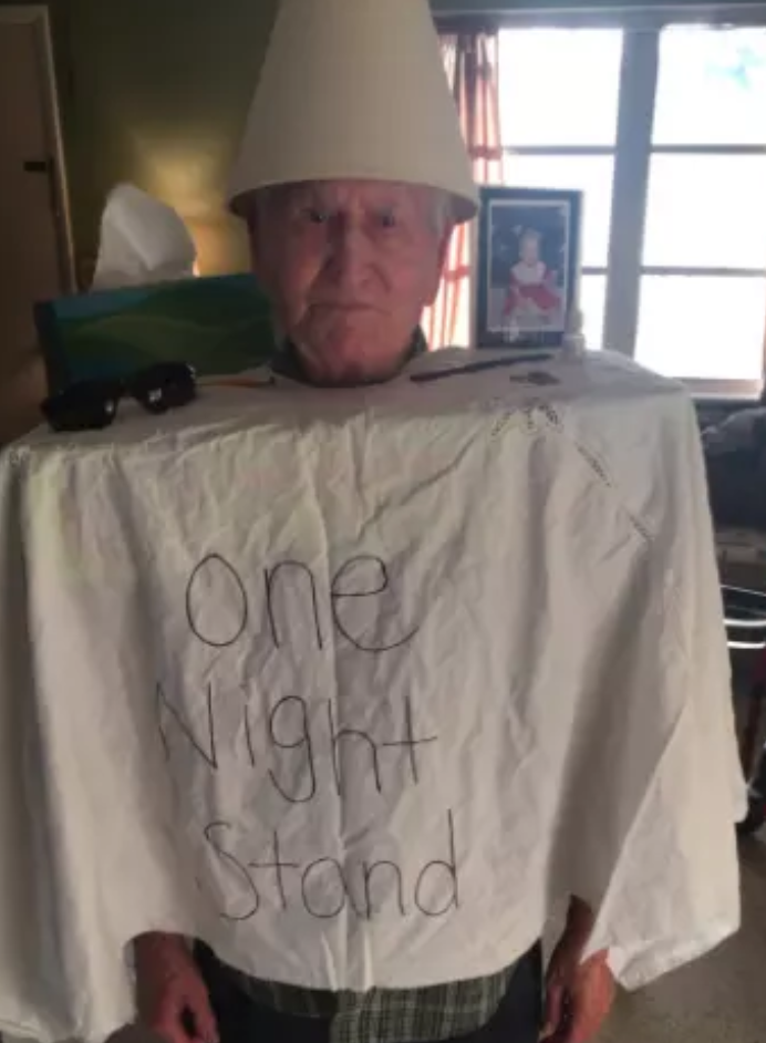15 Genius Halloween Costumes You Should Totally Rip Off