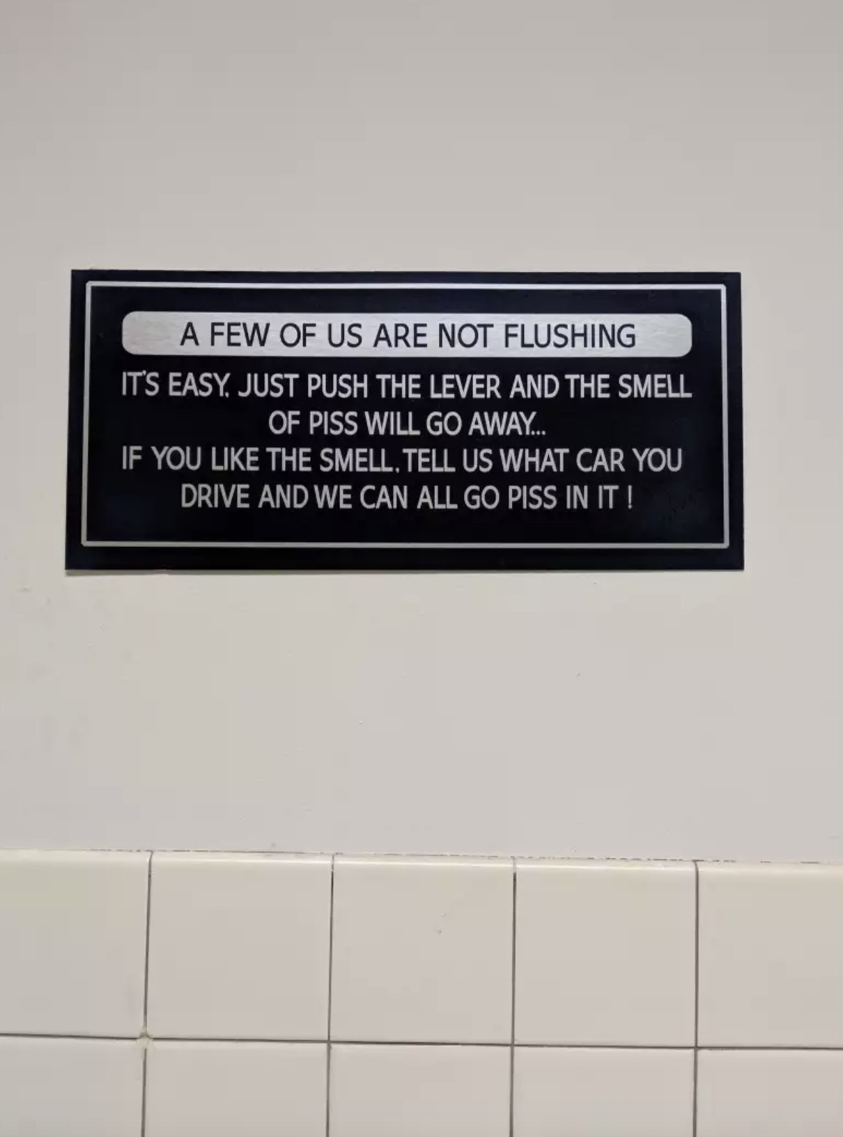 15 Bathroom Notes That Are Way Too Funny