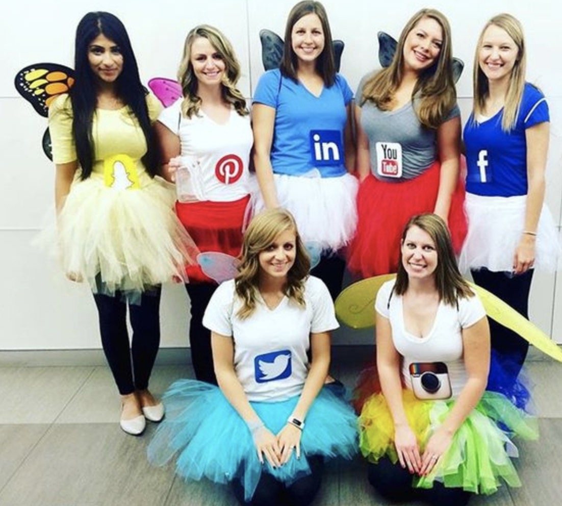 15 Group Costumes That Won Halloween AND Friendship