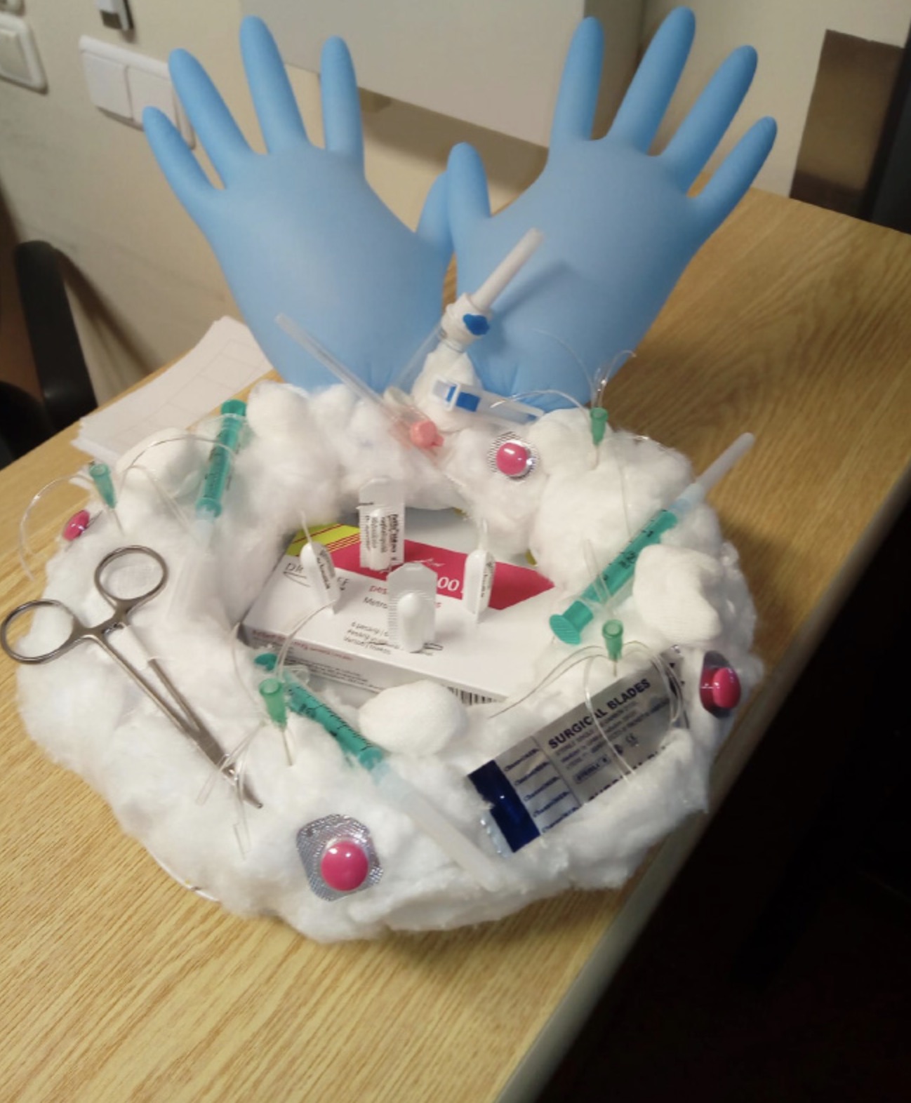 15 Improvised Christmas Decorations Made By Hospital Staff