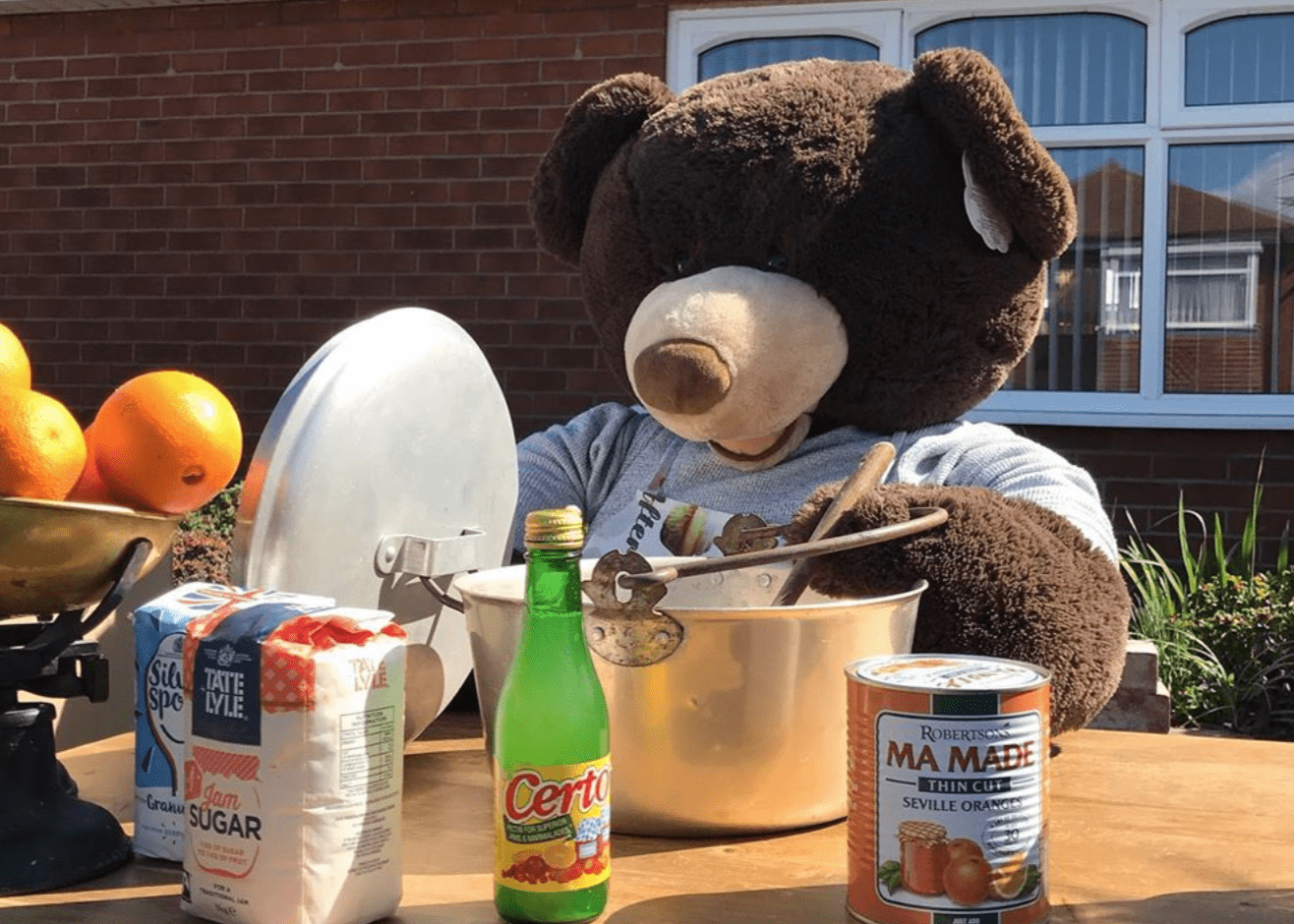 Two Giant Teddy Bears Are Bringing Happiness to Their Locked Down ...