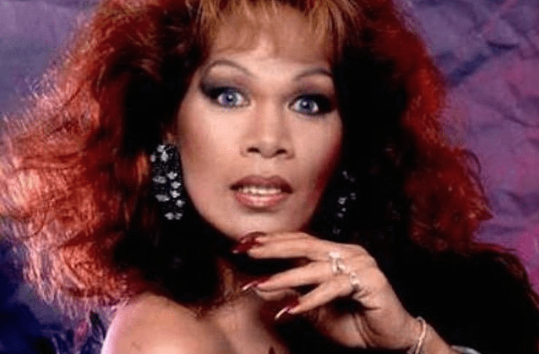 Enjoy These Funny and Painful Glamour Shots